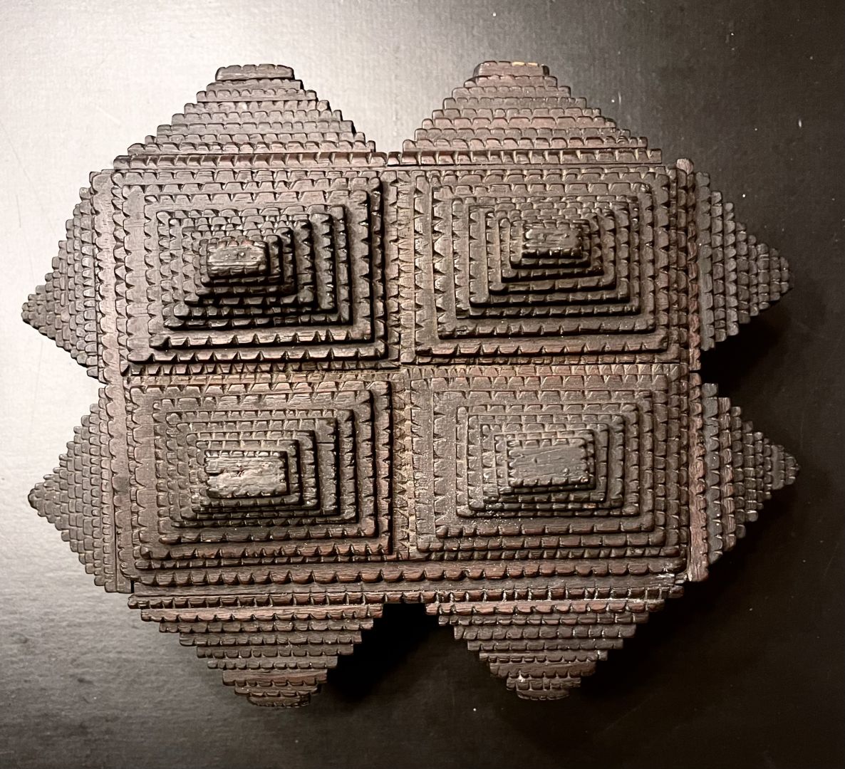 TRAMP ART BOX | Anonymous